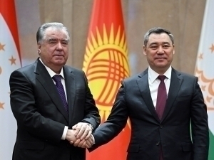 Nuqta qo‘yildi! Tojikiston va Qirg‘iziston chegarasi ochildi | Qalampir.uz